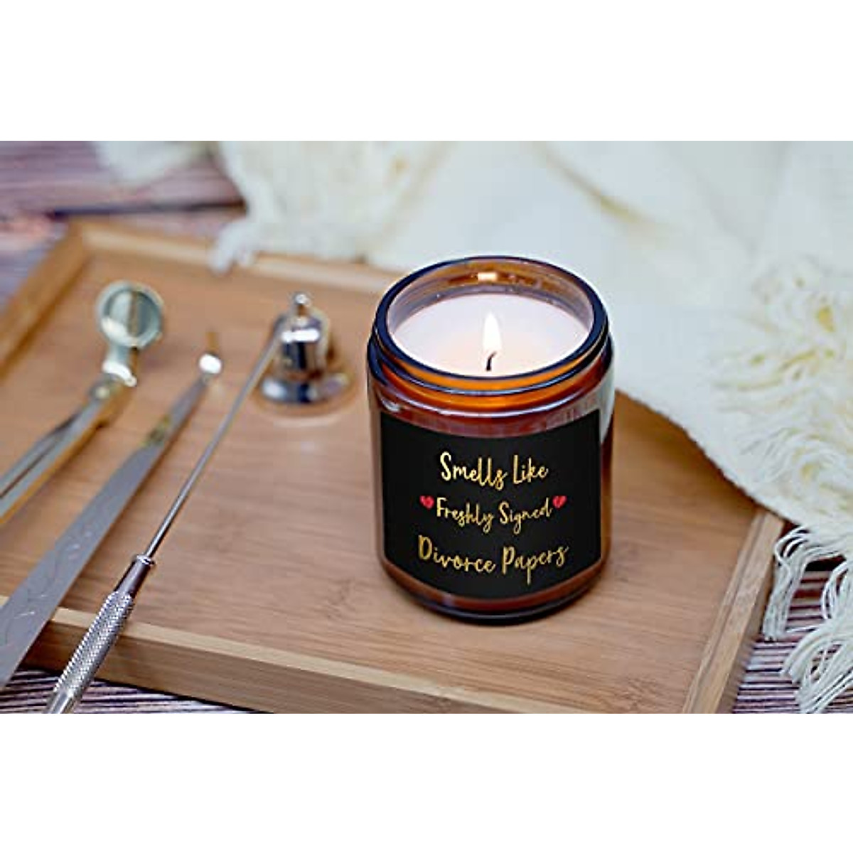 Fufandi Funny Divorce Gifts for Women - Unique Divorce Candle Gift - Breaking Up Gifts for Best Friends, Sister, Coworkers, Her, BFF, Female Friends - Lavender Scented Candles with Keychain