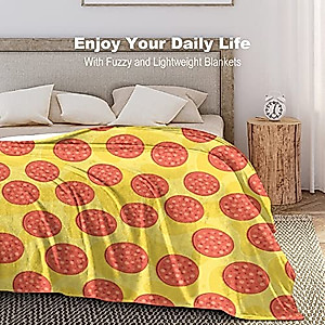 Pepperoni Pizza Pattern Flannel Fleece Throw Blanket Soft Warm Lightweight Fuzzy Plush Blankets for Bed Couch Sofa 70"x80"