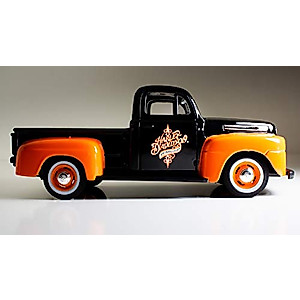 Maisto 1:24 W/B Harley Davidson 1948 Ford F1 Pick UP & FLH Duo Glide 1958