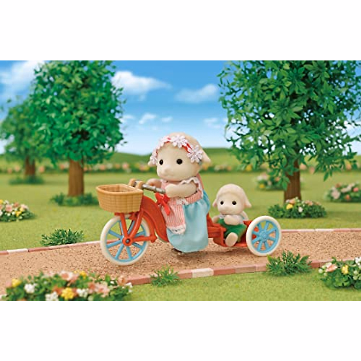 Calico Critters Popcorn Trike, Dollhouse Playset with Figure and Accessories