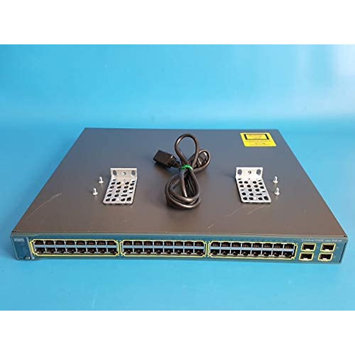 Cisco WS-C3560G-48PS-S 48-Port PoE 3560G Gigabit Switch (Renewed)