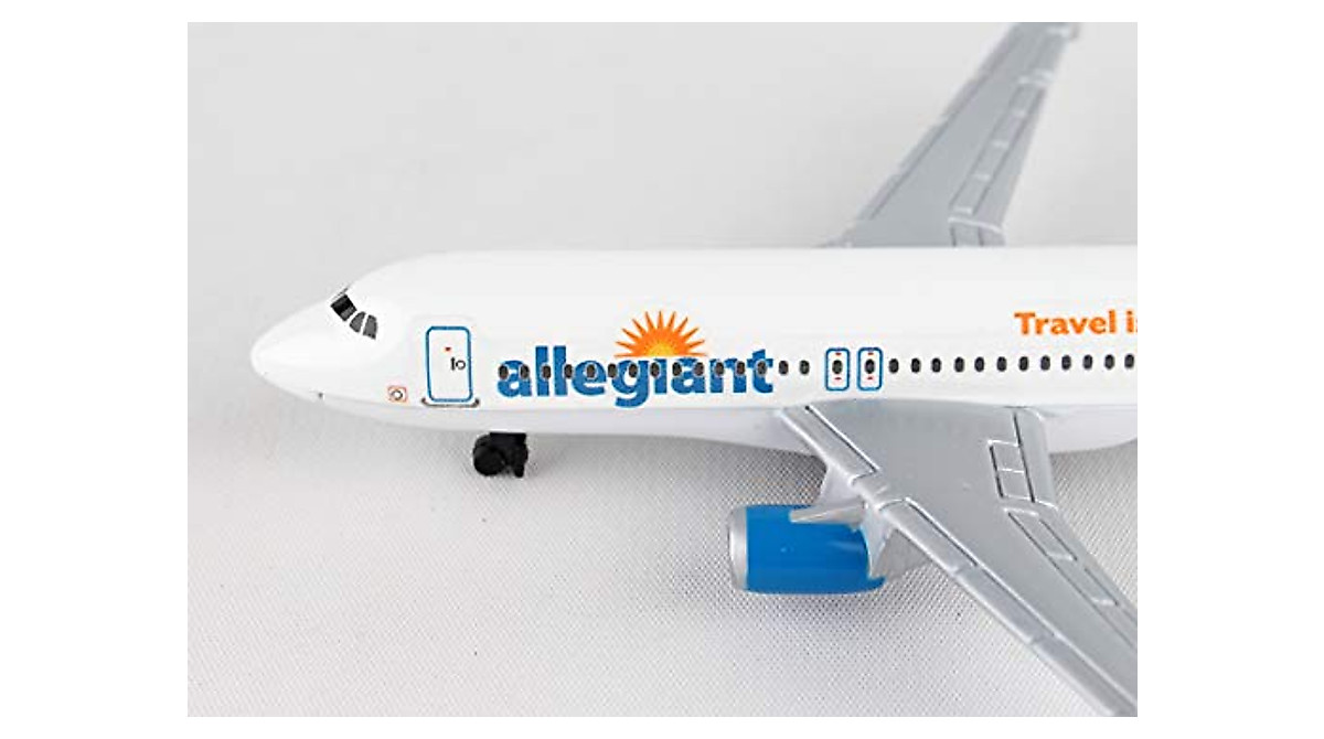Daron Allegiant Single Plane – Realistic Die-Cast Airport Toy