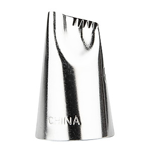 Restaurantware Pastry Tek Leaf Icing Tip 1 Reusable Piping Tip - #65 Dent-Resistant Stainless Steel Decorating Cake Tip Dishwasher-Safe Decorate Cupcakes Cakes or Cookies