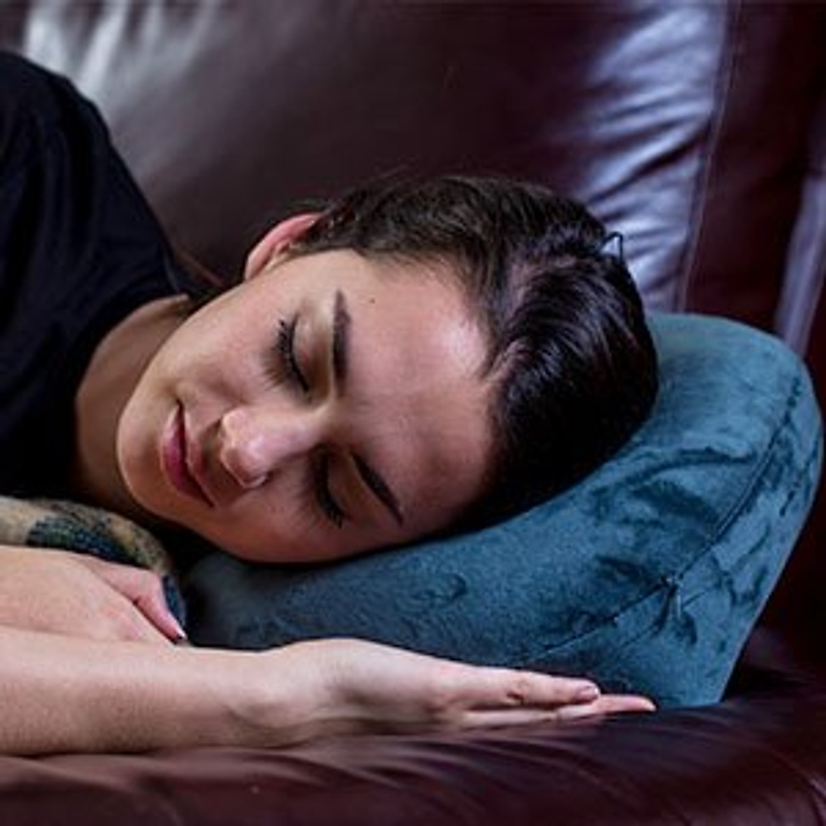 AirComfy Daydreamer Travel Neck Pillow - Self-Inflatable Pillow with Luxuriously Soft Washable Cover and Packsack - Compact and Lightweight Support for Sleeping and Traveling in Airplanes