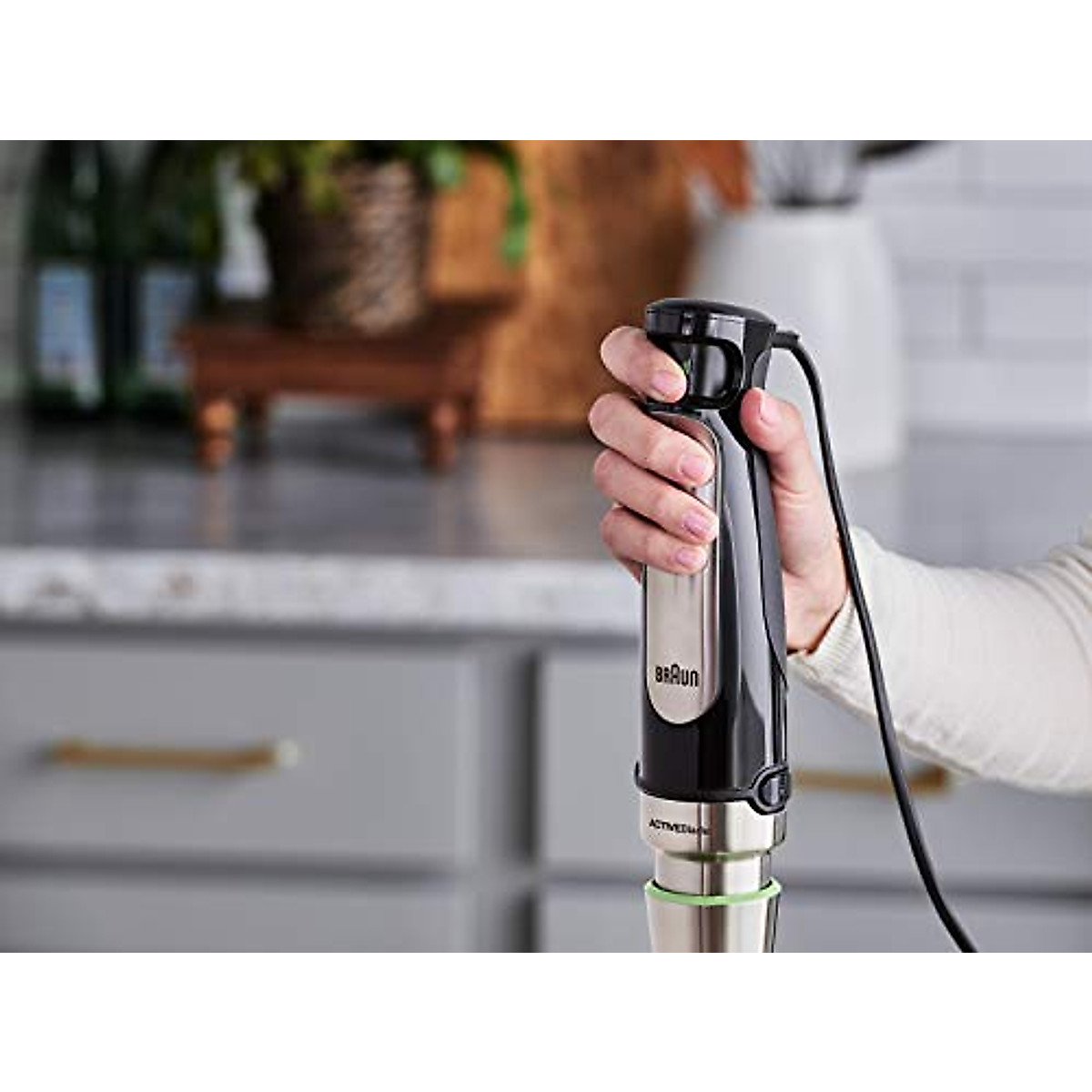 Braun MultiQuick MQ7077 4-in-1 Immersion Hand, Powerful 500W Stainless Steel Stick Blender, Variable Speed + 6-Cup Food Processor, Whisk, Beaker, Masher, Faster Blend