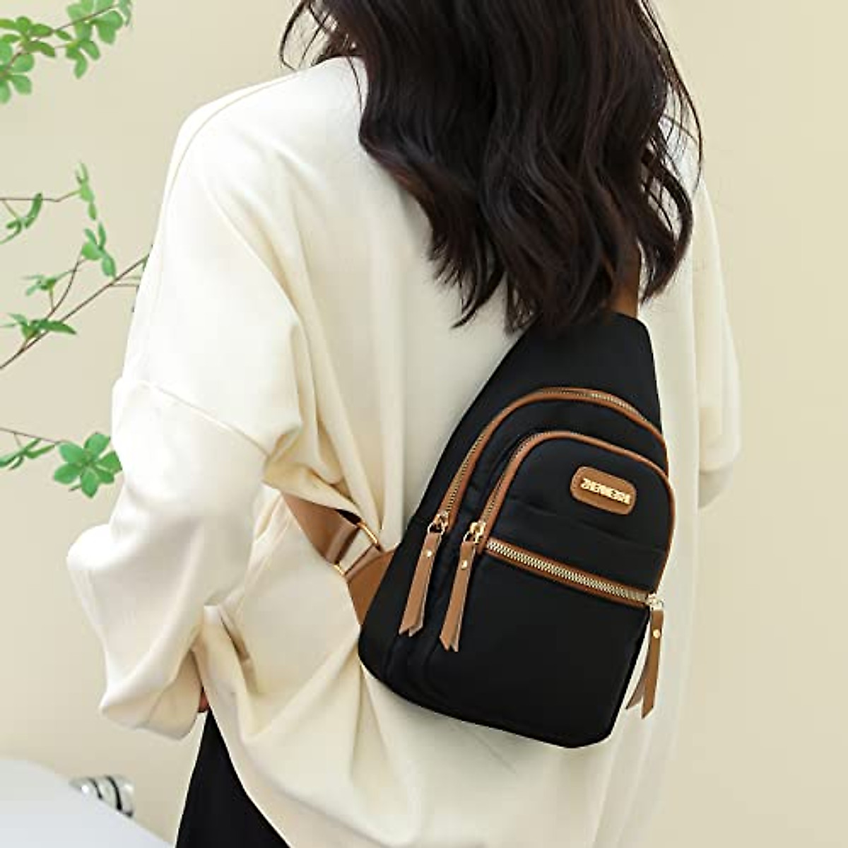 Small Sling Bag for Women, Crossbody Pack Sling Chest Bag for Women Men (Black)