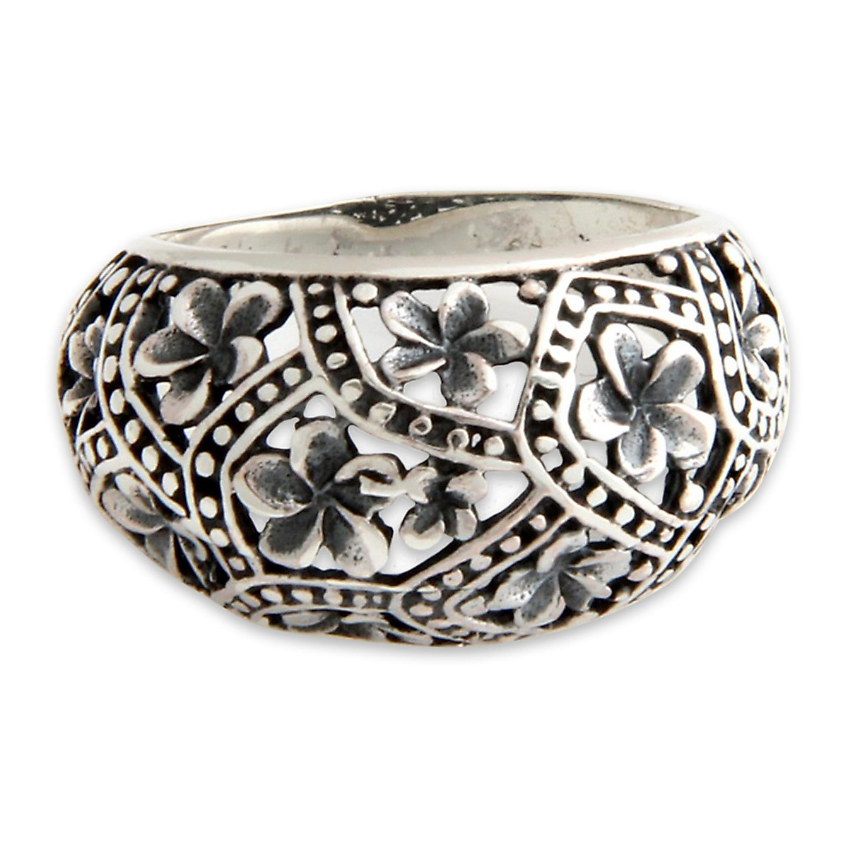 NOVICA Artisan Handmade Sterling Silver Flower Ring Floral Dome No Stone Domed Indonesia [crownbezel 0.9 in L x 0.6 in W x 0.2 in H Band Width 4 mm W] ' Frangipani Mystique'