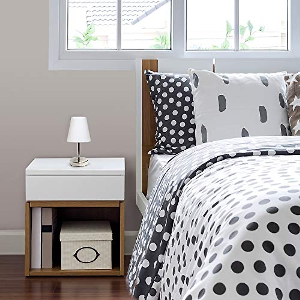 Simple Designs LT2013-WHT Mini Basic Sand Nickel Table Lamp with Fabric Shade, White