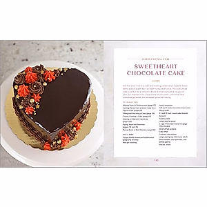 Cake Decorating for Beginners: A Step-by-Step Guide to Decorating Like a Pro