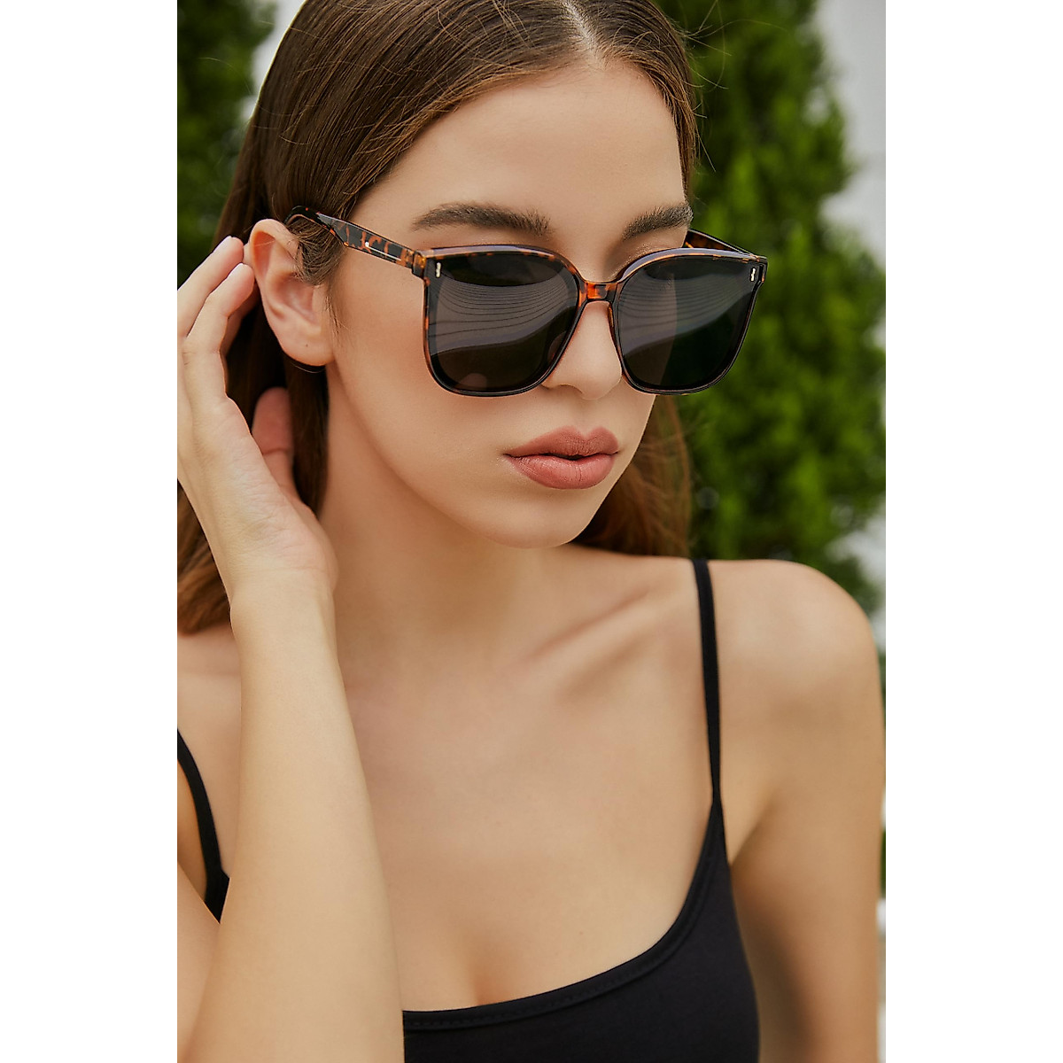 FEISEDY Women Oversized Vintage Polarized Sunglasses Square Cute Trendy Classic Simple Men B2758 (006 Leopard Frame & Grey Lens, 58)