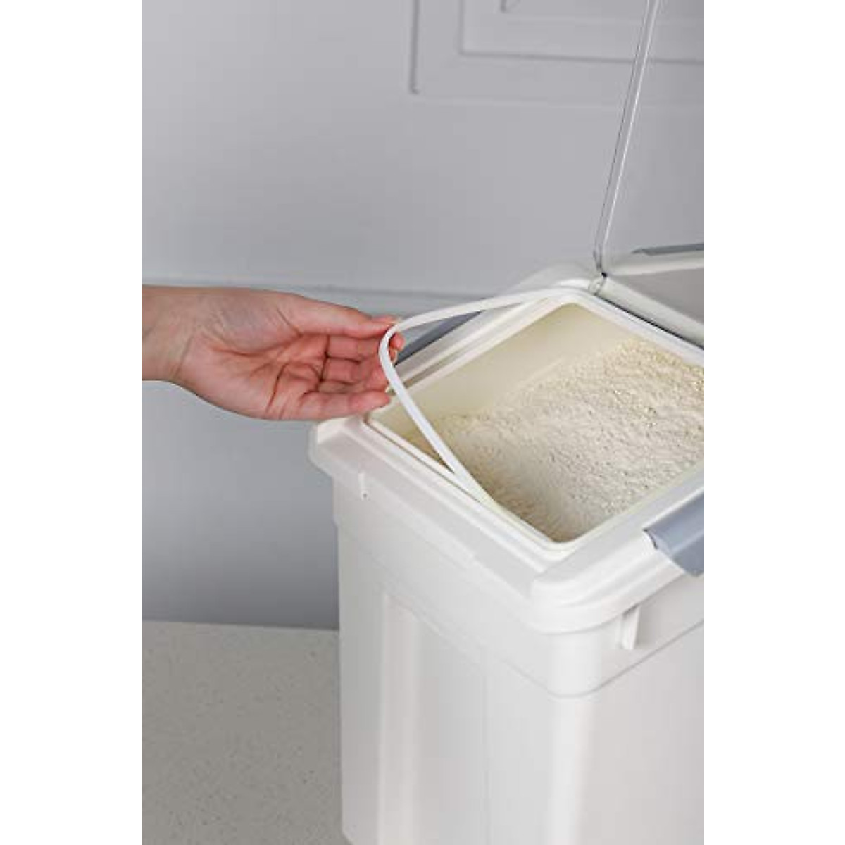 Flour Storage Container 25 lb with Wheels Seal Locking Lid PP Pack-6