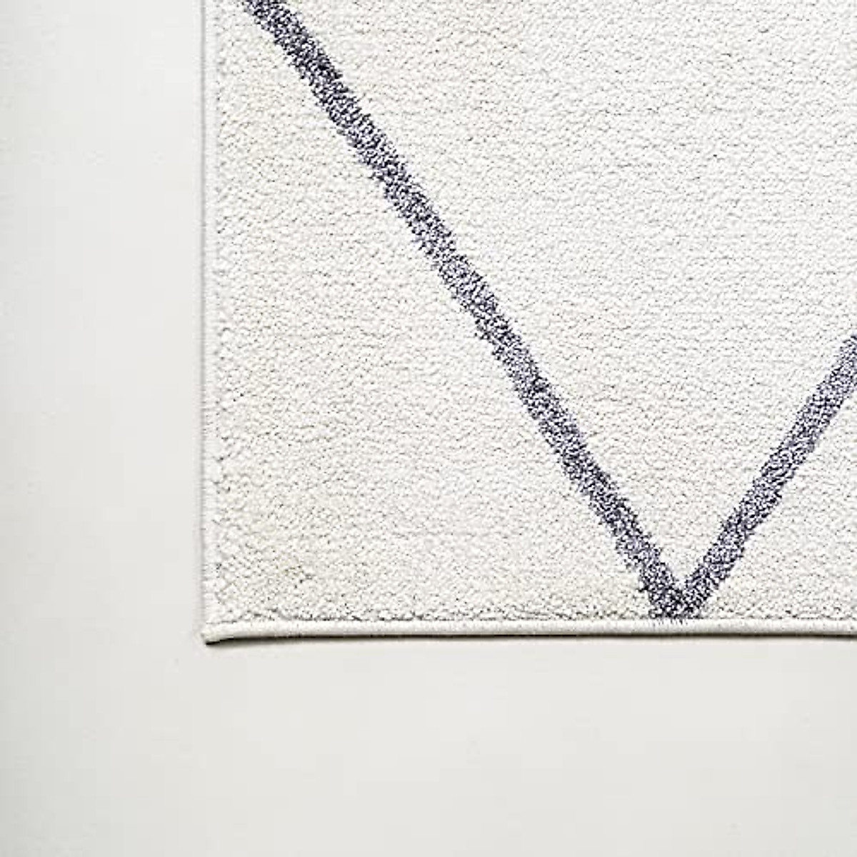 JONATHAN Y SEU102K-8 Cole Minimalist Diamond Trellis Indoor Area-Rug, Modern, Contemporary, Casual Easy-Cleaning,Bedroom,Kitchen,Living Room,Non Shedding, White/Gray, 8 X 10