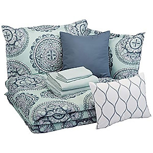 Amazon Basics 10-Piece Bed-in-a-Bag - Soft, Easy-Wash Microfiber - Full/Queen, Sea Foam Medallion