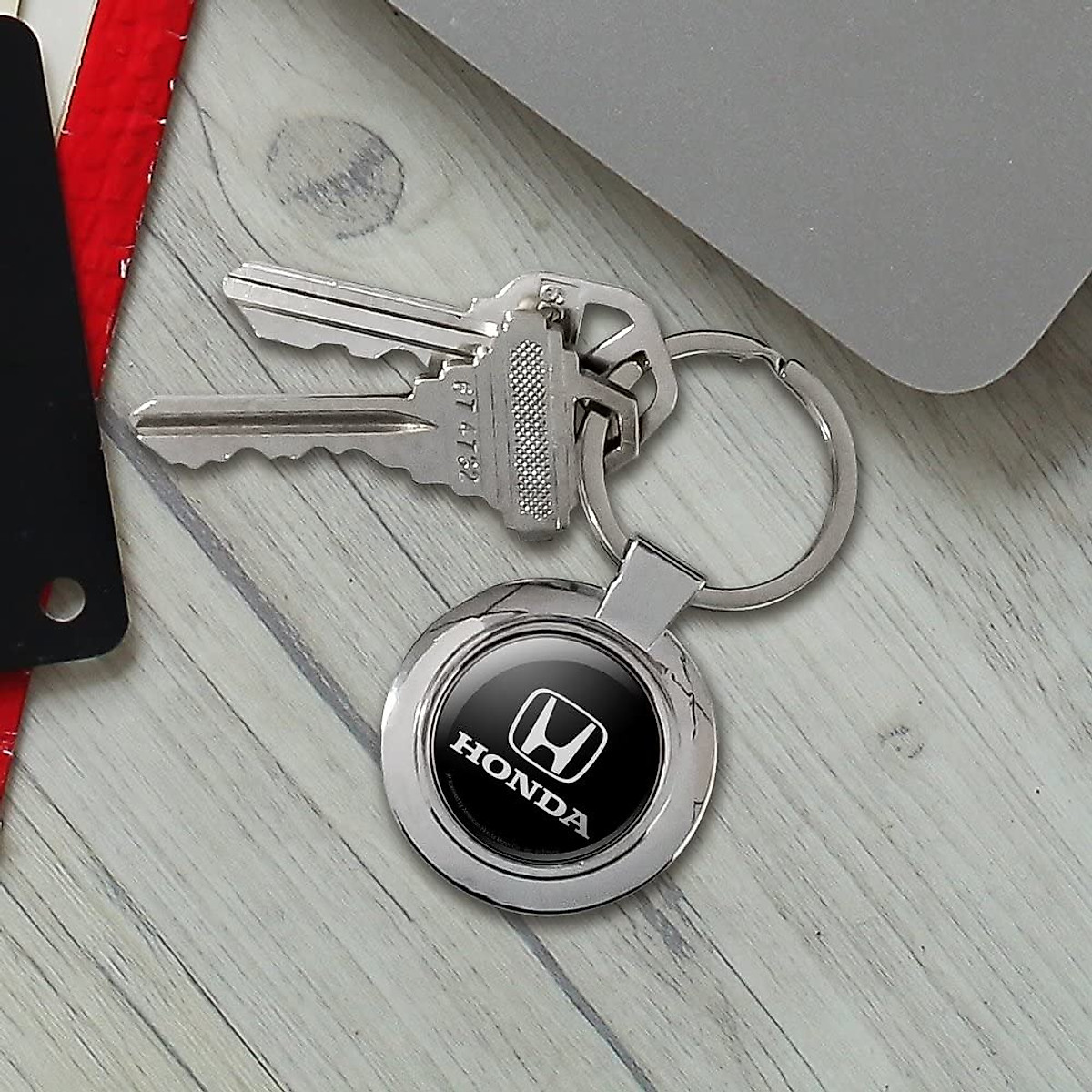Honda Logo Keychain Classy Round Chrome Plated Metal