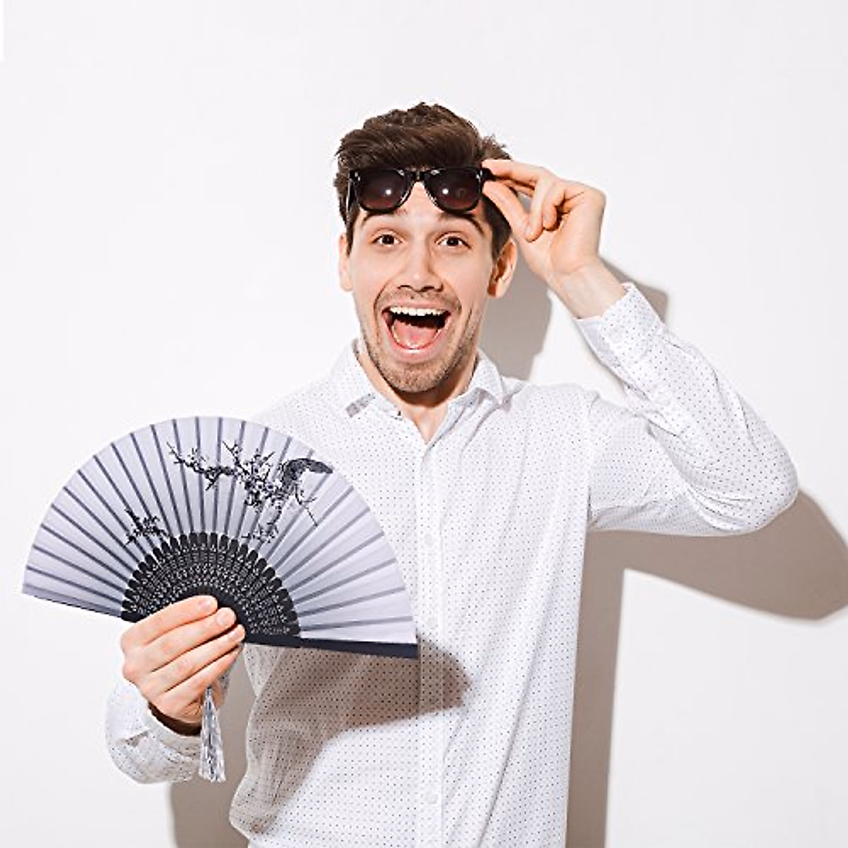 Zonon Handheld Floral Folding Fans Hand Held Fans Silk Bamboo Fans with Tassel Women's Hollowed Bamboo Hand Holding Fans for Women and Men (White, Blue, Dark Blue and Black)