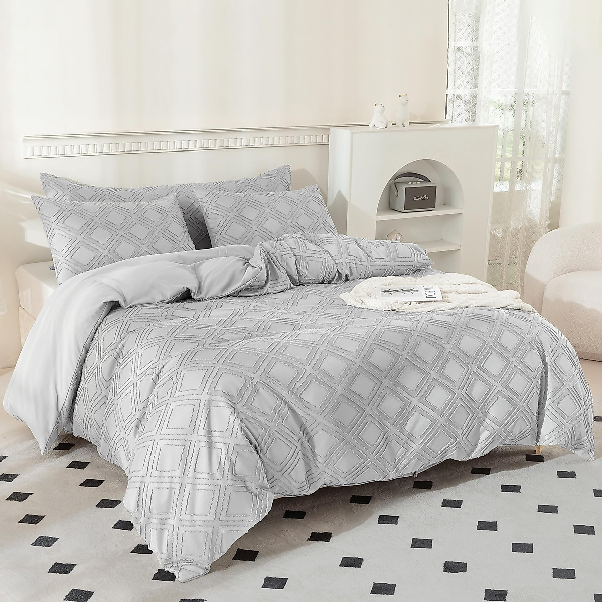 JELLYMONI Light Grey Duvet Cover Queen Size - 3 PCS Microfiber Tufted Duvet Cover Set, Boho Textured Duvet Cover Jacquard Rhombus Geometric Pattern Duvet Cover with Corner Ties & Zipper Closure