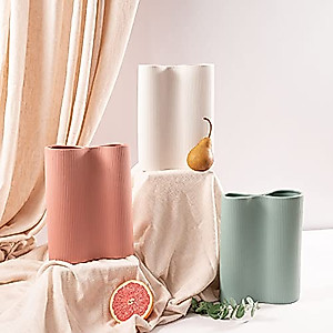 Luxe Infinity White Vase. 9” Ribbed Vase for Flowers. Organic Modern Home Decor. Pampas Grass Vase. Fluted Vase. Modern Vase. Aesthetic Vase. Tall White Flower Vase for Decor. White Ceramic Vase