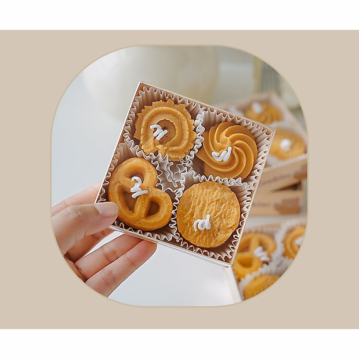 Cookies Shaped Scented Candle,4PACK 120G Biscuit Aroma Soy Wax Decorative Candle for Table Photo Prop Birthday,Prefect Gift for Meditation Stress Relief Mood Boosting Bath Yoga