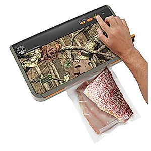 FoodSaver GameSaver Wingman Plus Vacuum Sealer, Camo by FoodSaver