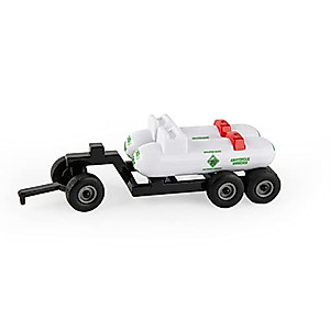 ERTL Ram 2500 1: 64 Scale Pickup Truck with Anhydrous Tank, White