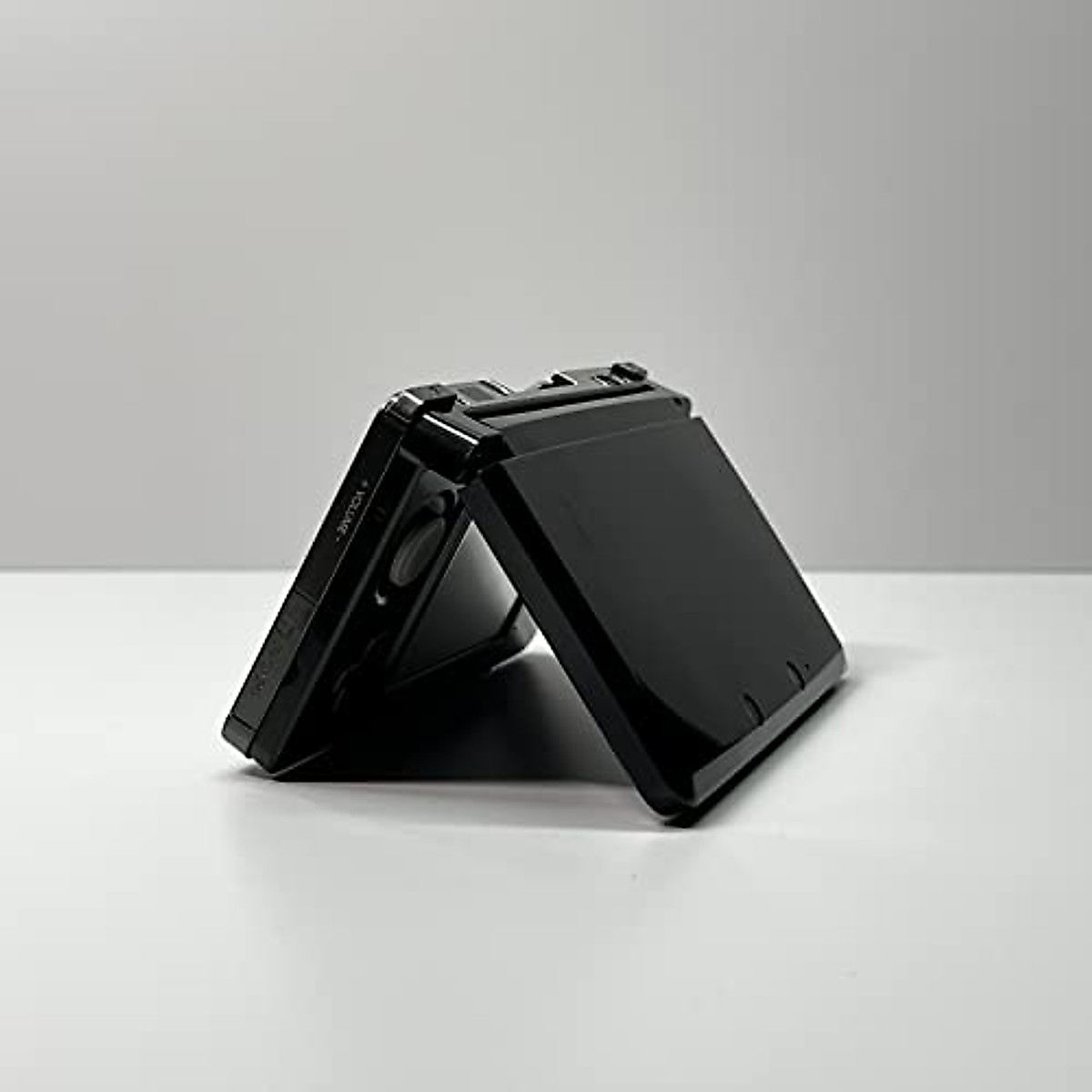 Nintendo 3DS – Black (Used)