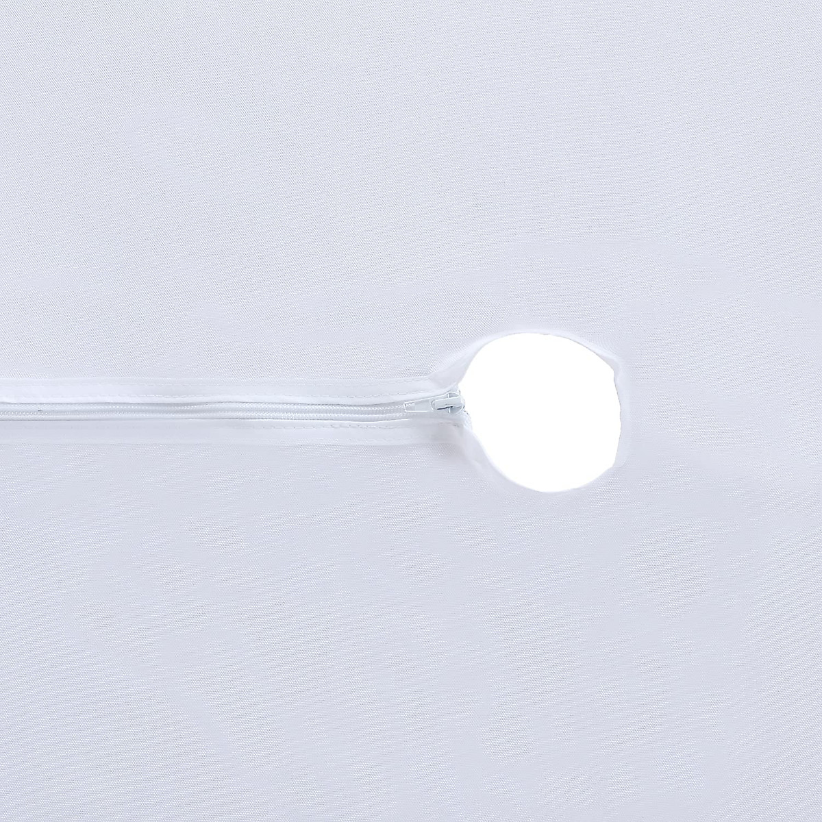 Fitable Table Cover Outdoor and Indoor Tablecloth - Washable Waterproof Wrinkle Free Table Cloth with Zipper and Umbrella Hole for Spring/Summer/Party/Picnic/BBQS/Patio White 60R