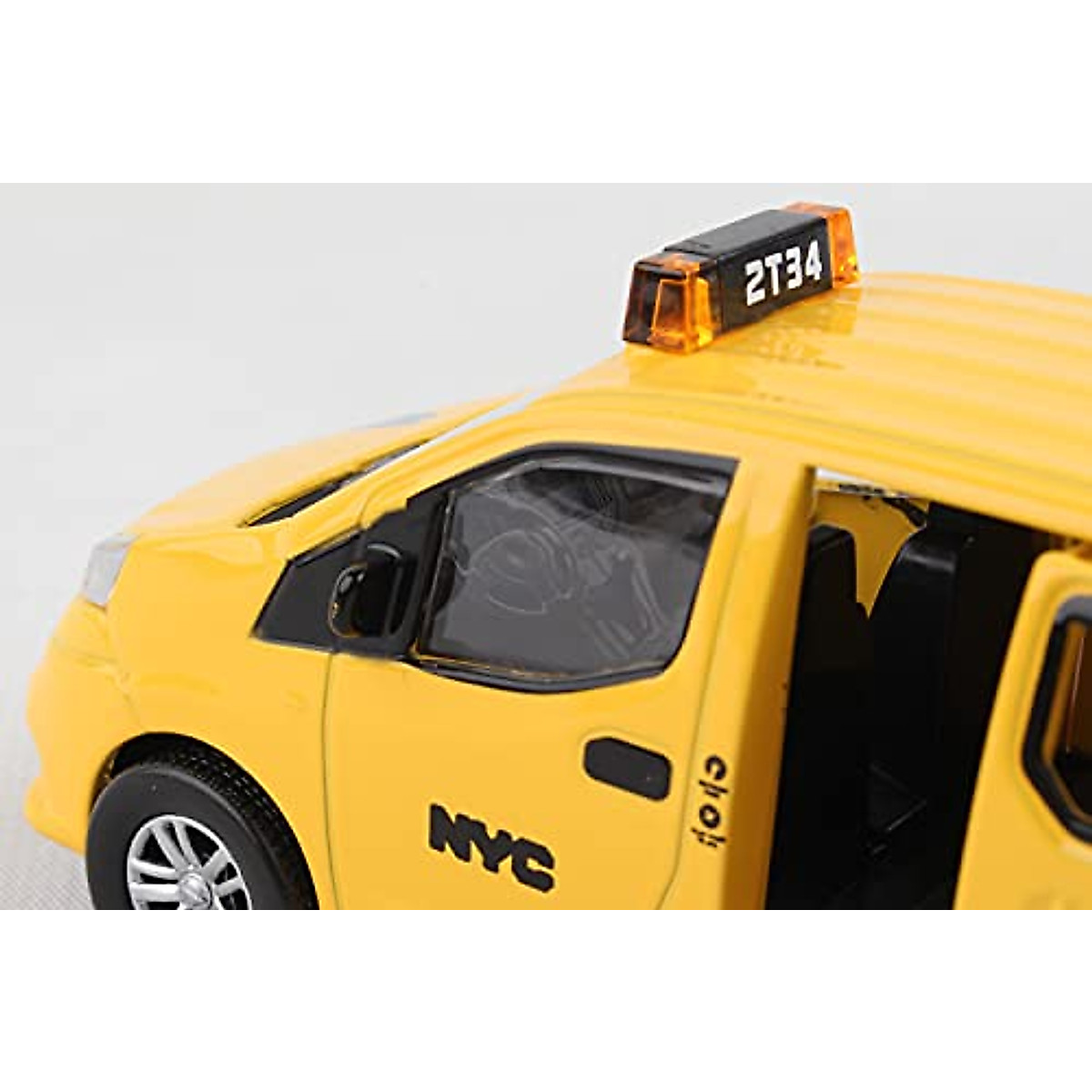 Daron NYC Nissan NV200 Taxi (1/43 Scale)