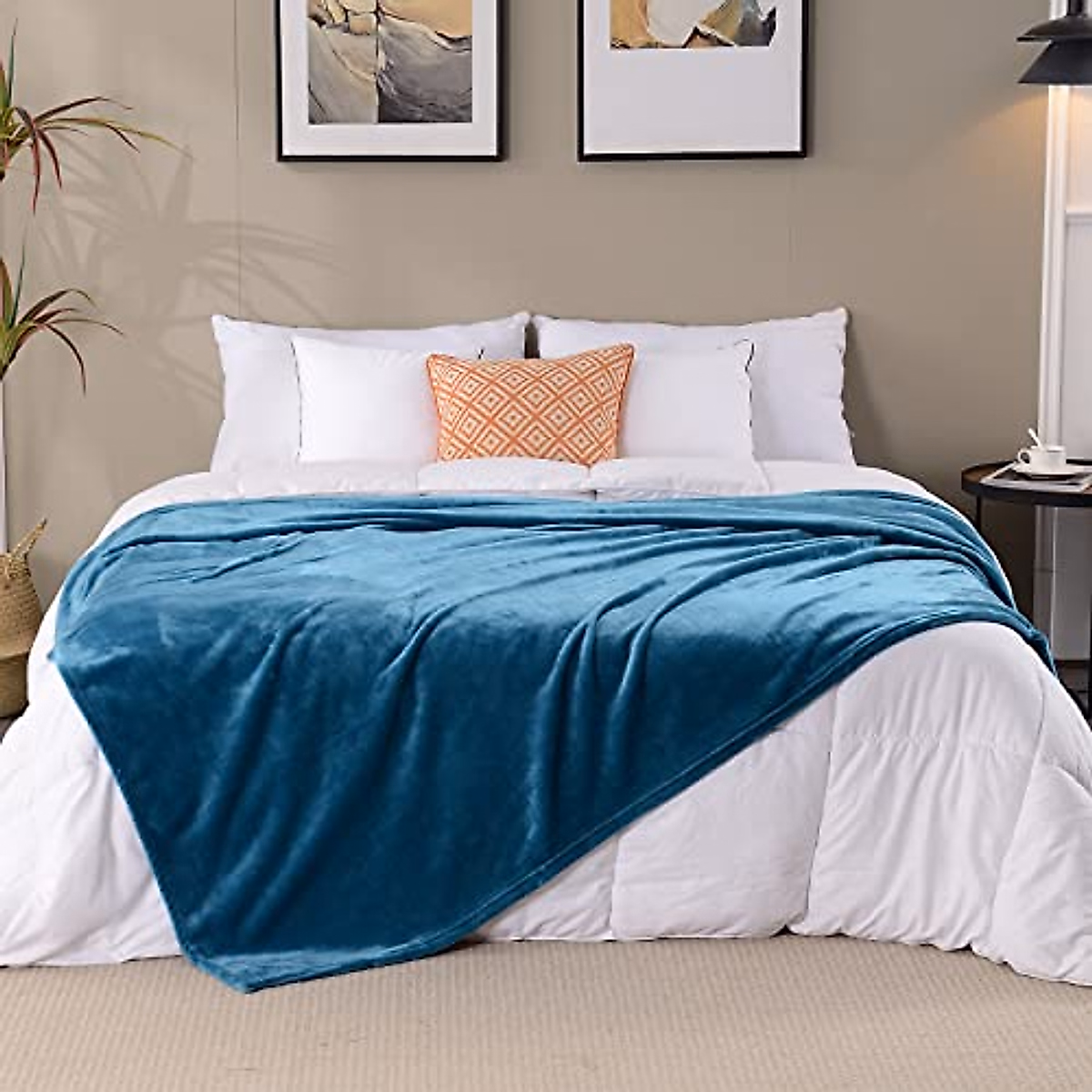 SOCHOW Flannel Fleece Blanket Throw Size, All Season Lightweight Super Soft Cozy Blanket for Bed or Couch, Teal Green, 50x60 inches