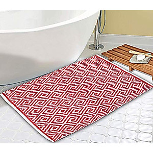Ramanta Home 100% Cotton Diamond Rug 21x34 Hand Woven Reversible Washable Rug - Red,Farmhouse Bathroom Rugs,Entry Rugs,Rugs for Living Room,Rag Rug,Kitchen Rug Cotton,Machine Washable Rug,Woven Rug
