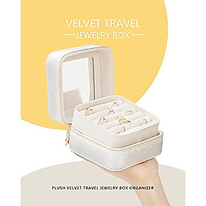 V-LAFUYLIFE Travel Velvet Jewelry Box, Mini Portable Jewelry Case, Gifts Boxes for Women Girls, Small Earring Organizer Boxes with Mirror for Rings Earrings (White)