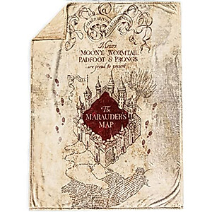 WARNER BROS Harry Potter Marauders Map Throw Blanket - Measures 50 x 70 inches - Fade Resistant Super Soft Fleece Bedding (Official Harry Potter Product)