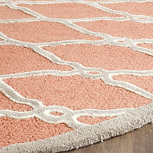 SAFAVIEH Cambridge Collection Area Rug - 6' x 9', Coral & Ivory, Handmade Moroccan Wool, Ideal for High Traffic Areas in Living Room, Bedroom (CAM352W)