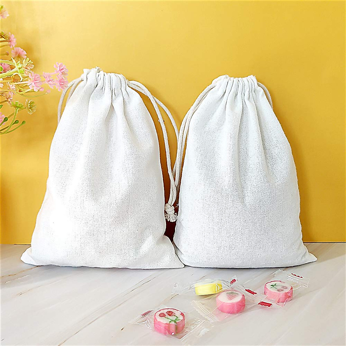 SumDirect 20Pcs Cotton Muslin Bags,White Small Lightweight Gift Bags Breathable Pouches with Drawstring Reusable Packing Storage Bags for Wedding, Party, Birthday (6x8inch)