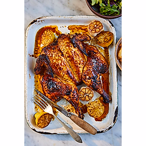 Maldon Salt, Smoked Sea Salt Flakes, 1.1 lb (500 g), Bulk Tub, Kosher, Natural, Gently Smoked Over Oak, Handcrafted, Gourmet, Pyramid Crystals