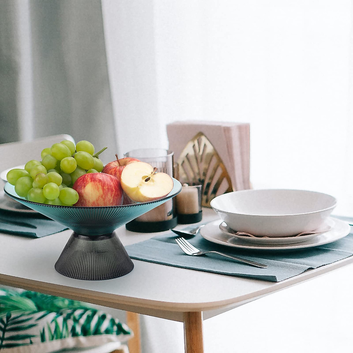 CESTATIVO Fruit Bowl for Kitchen Counter, Glass Fruit Basket, Pedestal Fruit Bowl, Decorative Bowl for Table Countertop, Dinning Room, Living Room Decor, Turquoise