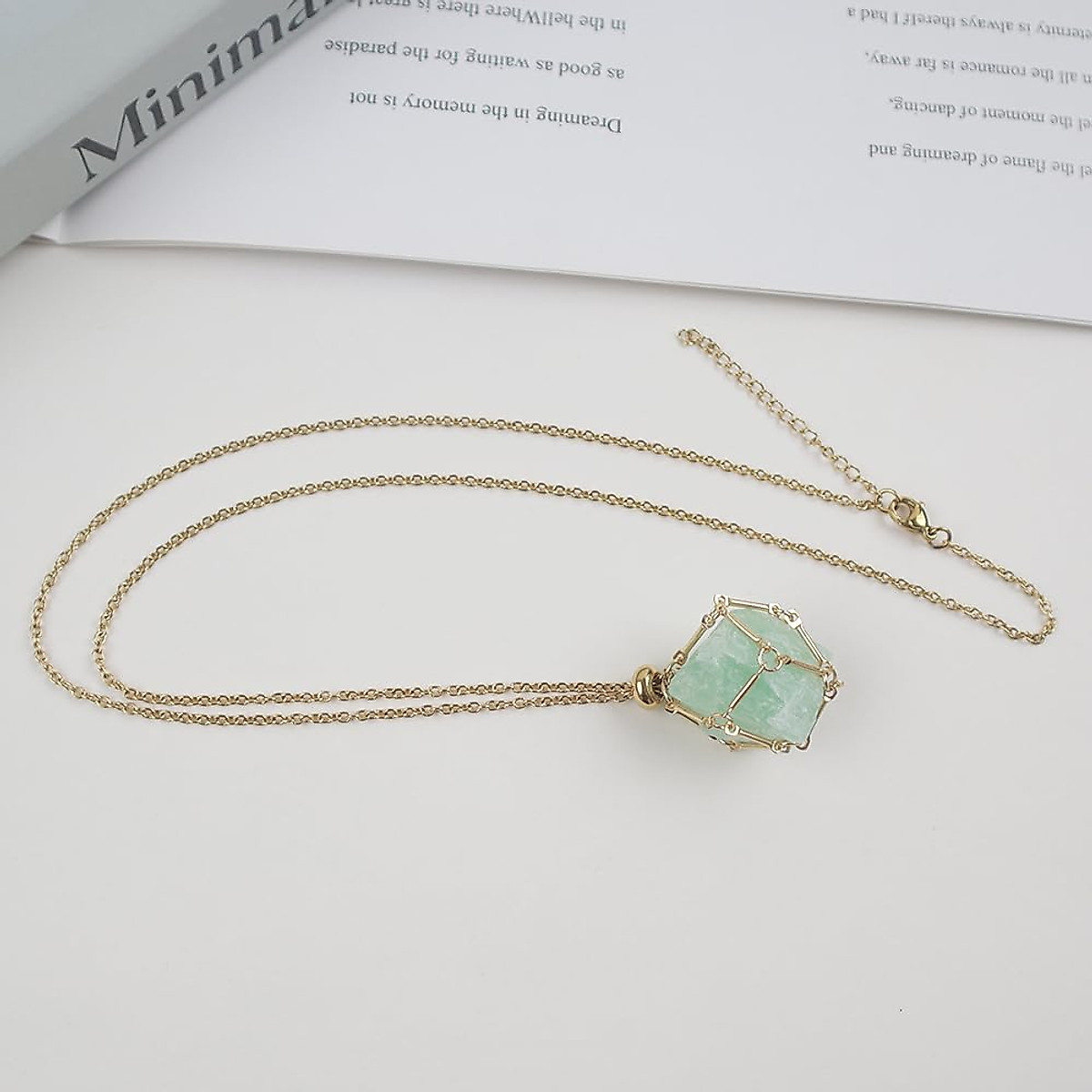 VNVETYTO Crystal Holder Necklace 14K Gold-plated Stainless Steel Cage Crystal Gemstone Pendant Necklace Jewelry for Women Men (Green Fluorite)
