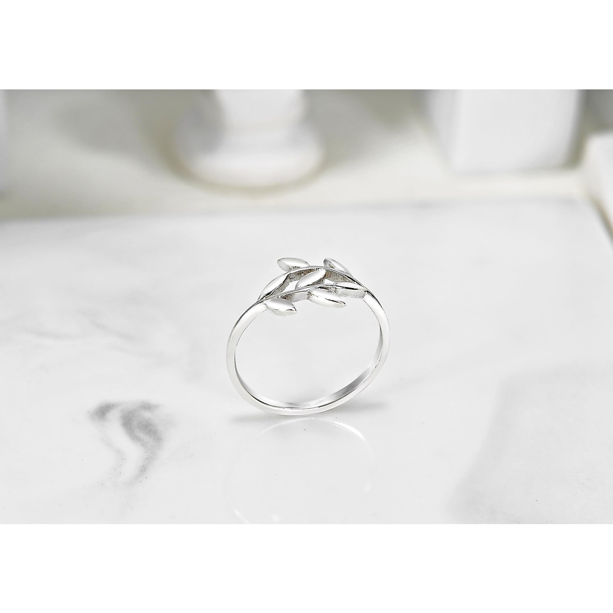 AeraVida Beautiful Olive Branch .925 Sterling Silver Wrap Around Ring (7)