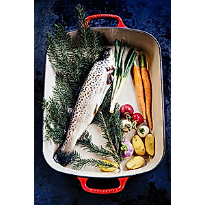 Le Creuset Enameled Cast Iron Signature Rectangular Roaster, 5.25 qt. (11.7" x 16.8") , Cerise