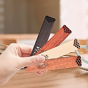 4Pcs Wood Bookmark, Carving Bookmarks for Men Handmade Wooden Bookmarks Box Set Natural Wooden Hollow Out Bookmarks Chinese Style Bookmarks for Graduation Teachers Appreciation Book Lovers Gifts