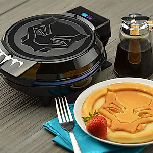 Marvel Black Panther Waffle Maker