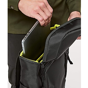 Lululemon Room to Roam Backpack 23L (Black)