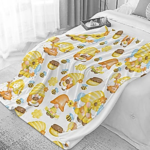 ZHONGKUI Gnome Flannel Throw Blanket,Gnome Blanket with Bee for Adults/Women/Kids/Friends,Gnome Gifts Blanket for Couch Sofa Bed Travel Home Decor, 60"x80"-Adults/Twin Size