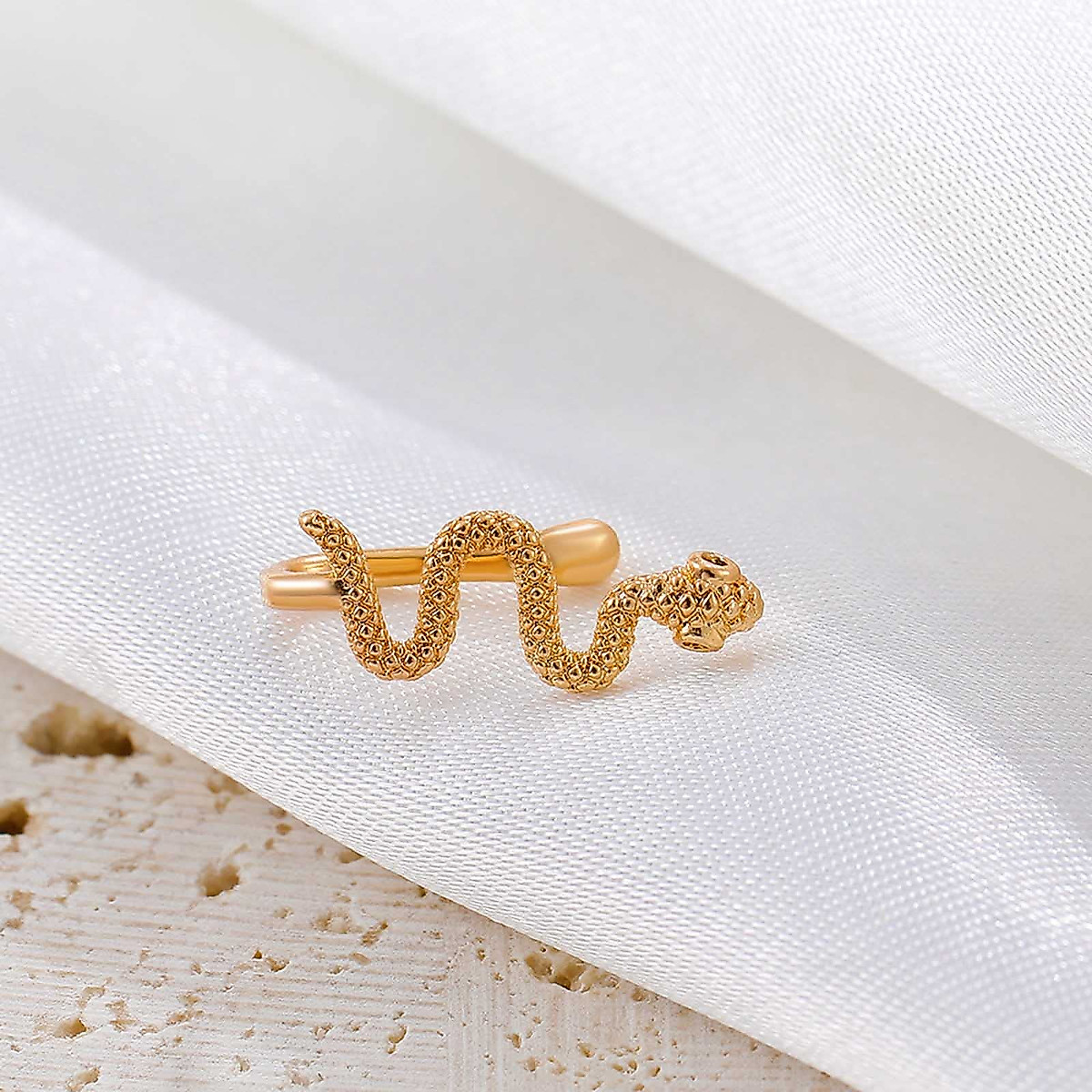 Zeshimb Snake Nose Ring Stud Tiny Clip On Nose Ring Nose Stud Faux Septum Nose Rings African Nose Cuff Gold Clip on Non Pierced Nose Ring Body Non Piercing Jewelry for Women Girls