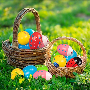 Geefuun 16 PCS Easter Wooden Eggs Shakers Musical Instruments Decorations Percussion Maracas Craft for Kids/Toddlers Hunt Game Gifts Basket Christmas Stocking Stuffers Fillers Decor