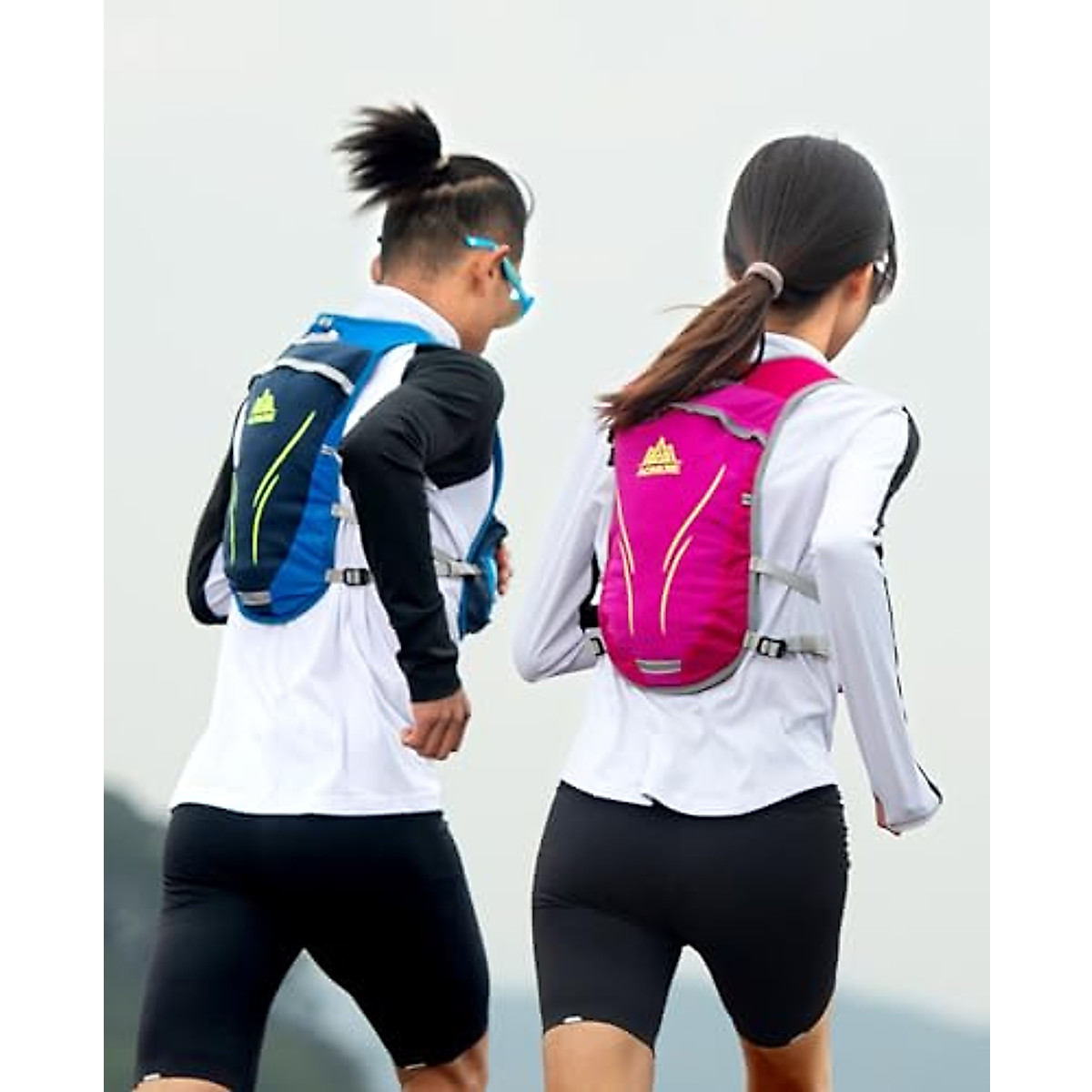 TRIWONDER Hydration Pack Backpack 5.5L Outdoors Mochilas Trail Marathoner Running Race Hydration Vest (Blue - Only Vest)