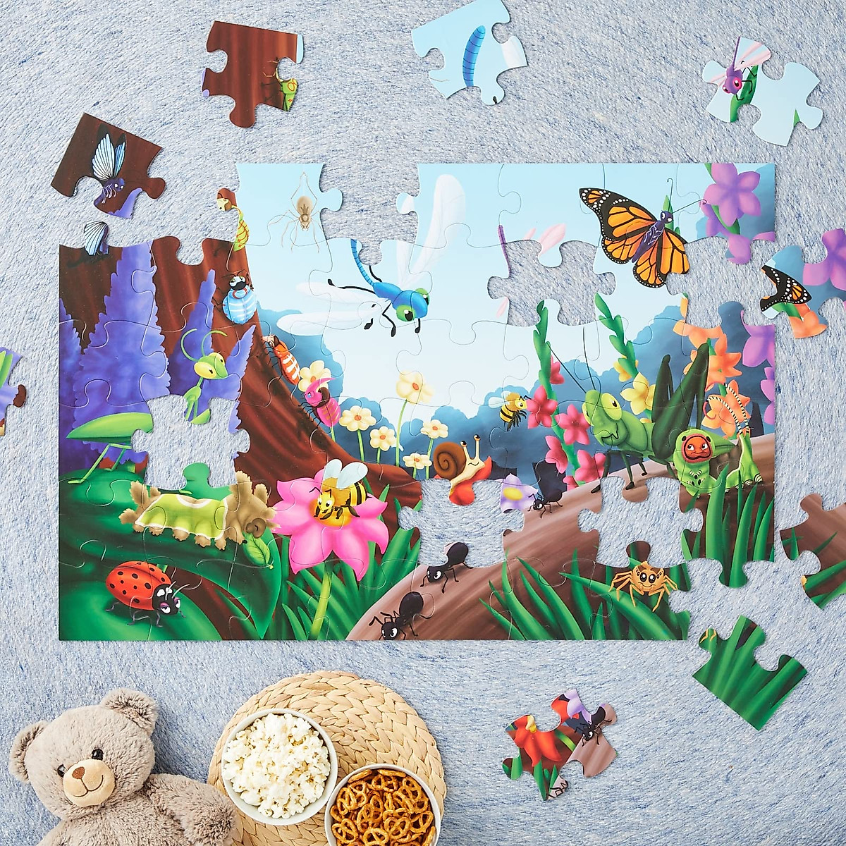 BLUE PANDA 48 Piece Giant Bugs and Insects Jigsaw Puzzle for Kids Ages 3-5 and 4-8, Jumbo Floor Puzzle for Toddler Preschool Learning (2 x 3 Feet)
