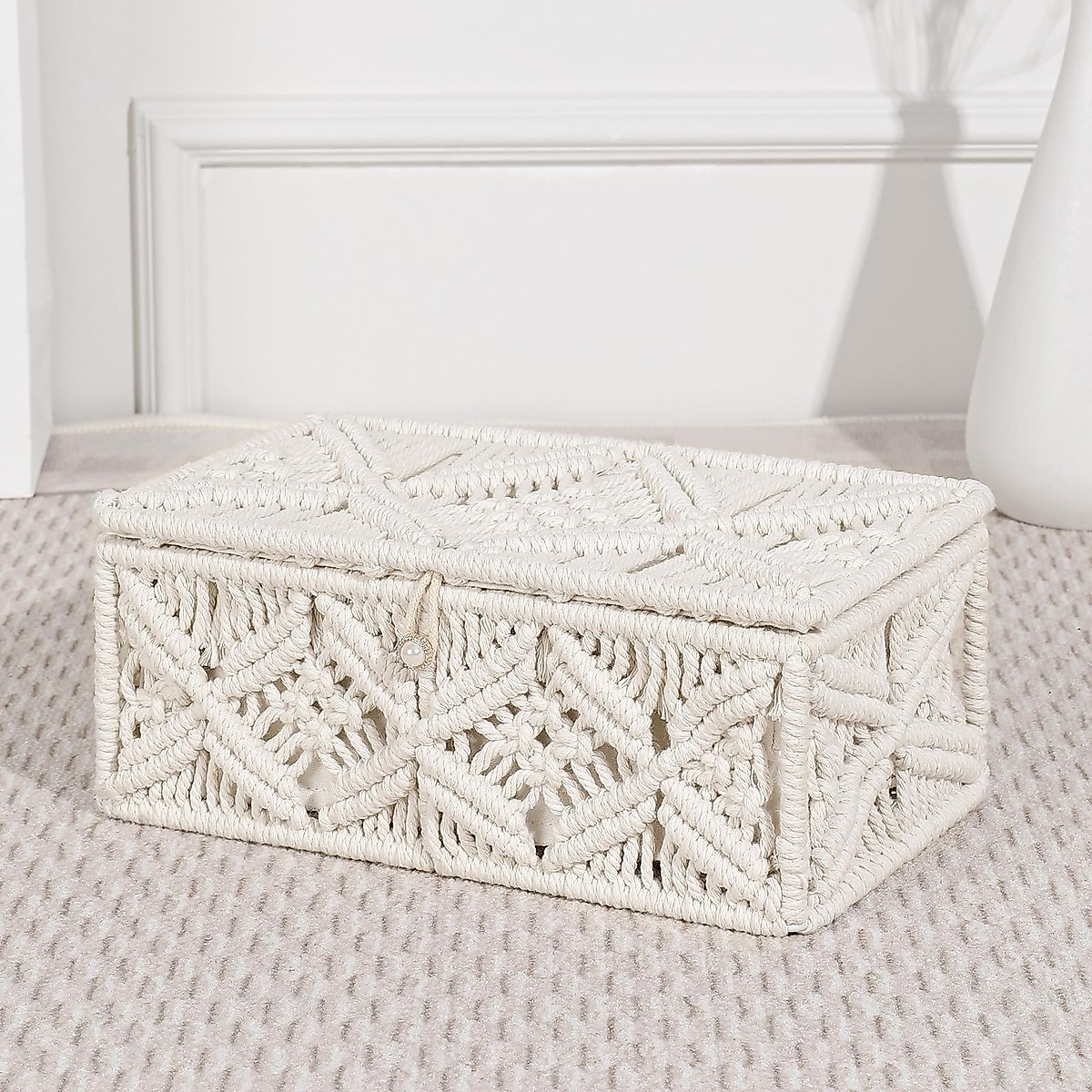 ANMINY Macrame Storage Basket with Lid & 25Pcs Organza Gift Bags Bohemian Jewelry Box Handmade Woven Natural Cotton Rope Lidded Bin Decorative Desktop Organizer Countertop Tank Shelf Cabinet Container
