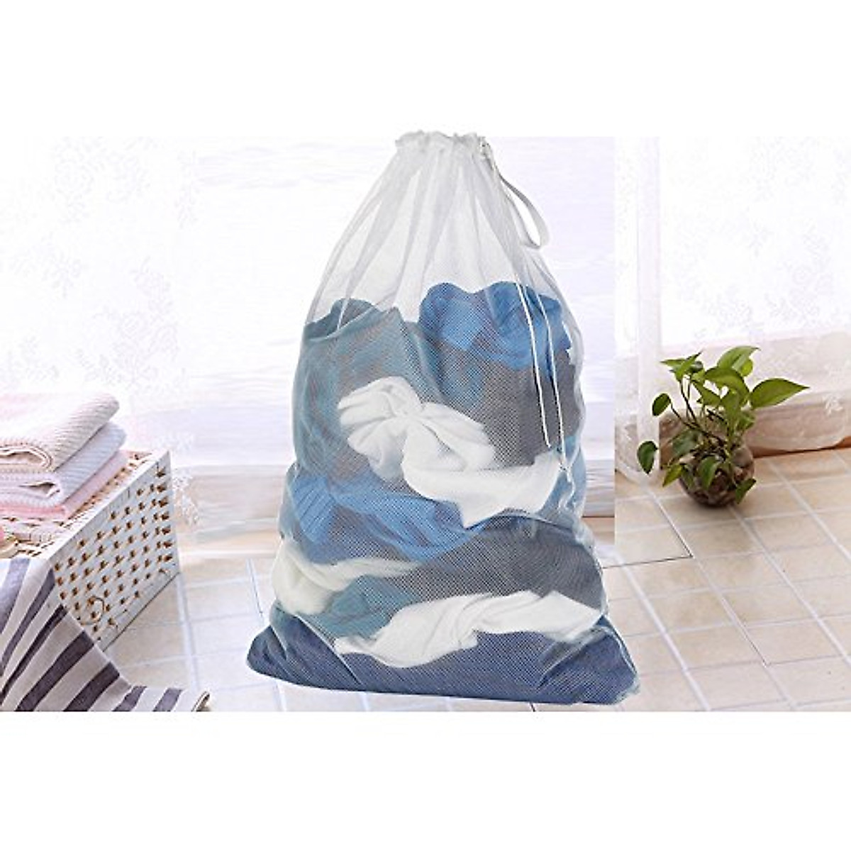 Large Mesh Drawstring Travel Laundry Bag Polyester White 1 Pack Durable,Reusable,Foldable,Heavy Duty Storage Hanging Apartment Commercial Wash Bag For Delicates Clothes,Dirty Garment,Socks,Blouse