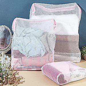 5 Pack Honeycomb Mesh Laundry Bag with Handle Delicate Bag for Washing Machine Large Opening Side Widening Zippered Mesh Bag Lingerie Bag for Sock Bra Baby Items Travel Garment, 3 Sizes (Pink)