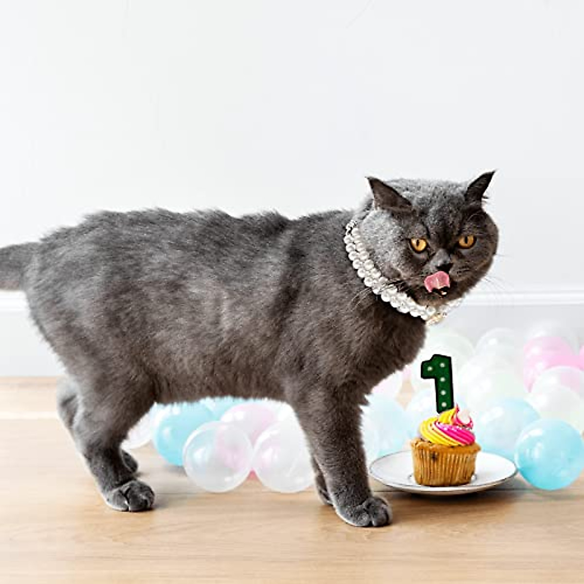 KUDES Adjustable Dog Pearl Collars with Extension Chain for Small Dogs and Cats, Cute Yorkie Girl Clothes Costume Outfits Accessories Rhinestone Diamond Décor for Puppy Kitten Wedding Party